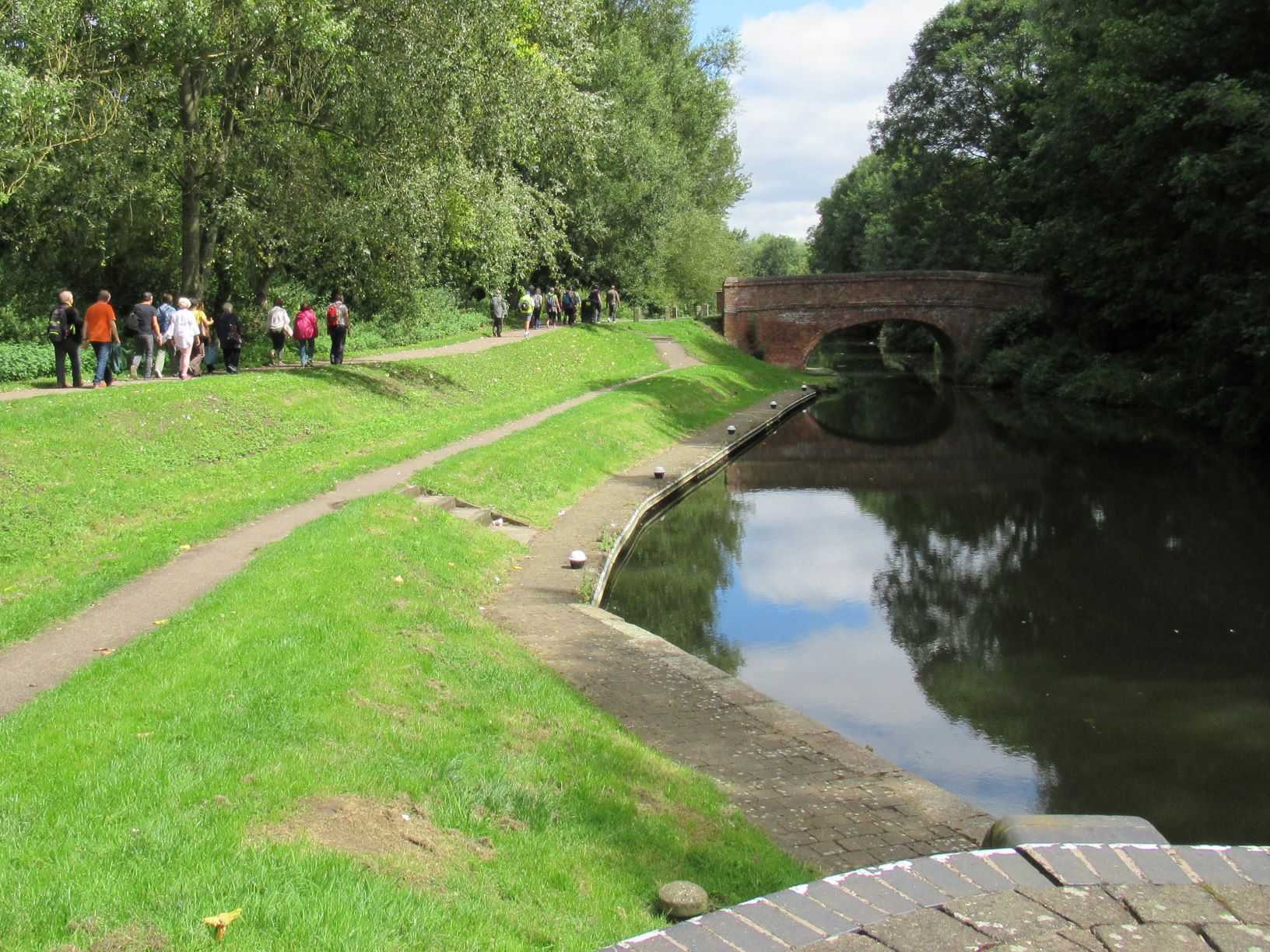 Group Walks: Aylestone Hall Gardens and Aylestone Meadows